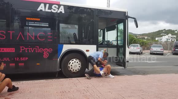 Bus driver fights with passengers in Ibiza - Buy, Sell or Upload Video ...