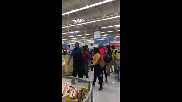 Terrifying brawl breaks out at Walmart in New Jersey - Buy, Sell or ...