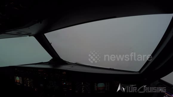 Extreme Weather Landings from the Flightdeck, Pilots view - Buy, Sell ...