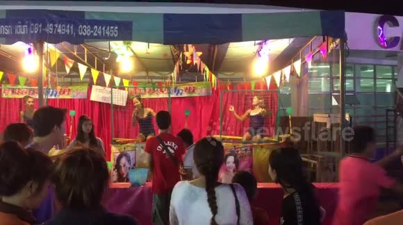 Bizarre dunking woman in water fairground game - Buy, Sell or Upload ...