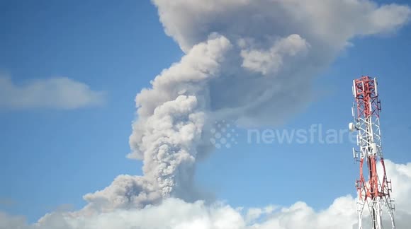 Bulkang Mayon | Mt Mayon Volcano Eruption Caught on Camera Part 2 - Buy ...