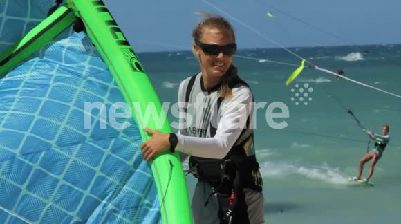 Virgin Kite Jam Kicks Off With Legendary Event in Maui, Hawaii - Buy ...