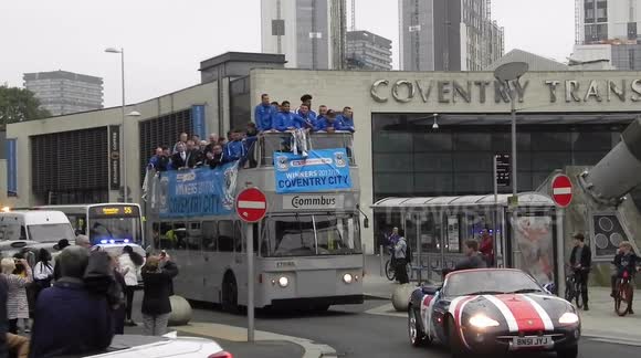 Coventry City FC entering the city with the Playoff cup from Wembley by ...