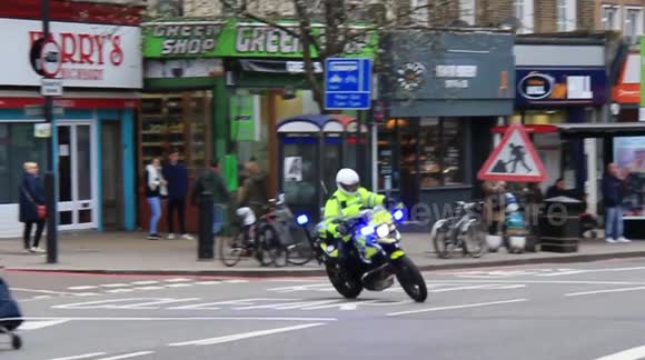 Three Police Scrambler Bikes Respond To Moped Enabled Crimes In London