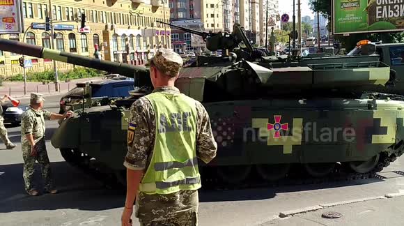 Tank stalled in the middle of the road - Buy, Sell or Upload Video ...