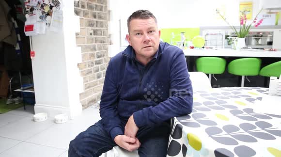 Former Pulp drummer Nick Banks has unveiled one of the first taxi-pubs ...