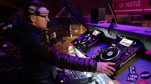 No barriers for deaf Scottish DJ who plays sets in Ibiza - Buy, Sell or ...