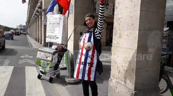 Anne Agius Dyer Gelicrisio (OliveBohxParis), pro FREXIT and ...