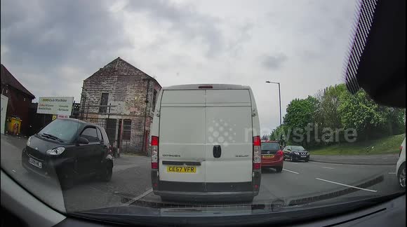 'Not-so-Smart' car driver spotted mounting the pavement against traffic ...