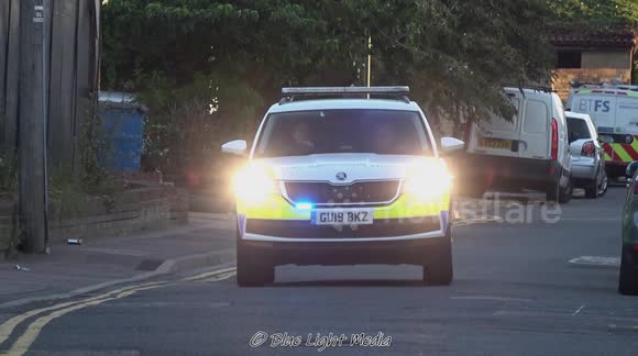 'NEW' Police & Ambulance Joint Response Unit Responding - Awesome ...