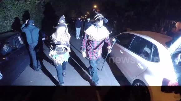 Victoria Coren and David Mitchell arrive At The Jonathan Ross Halloween ...