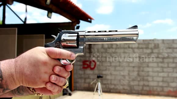 Revolver in honor of Bolsonaro - Buy, Sell or Upload Video Content with ...