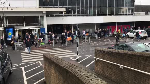 Tesco Coronavirus queue - Buy, Sell or Upload Video Content with Newsflare
