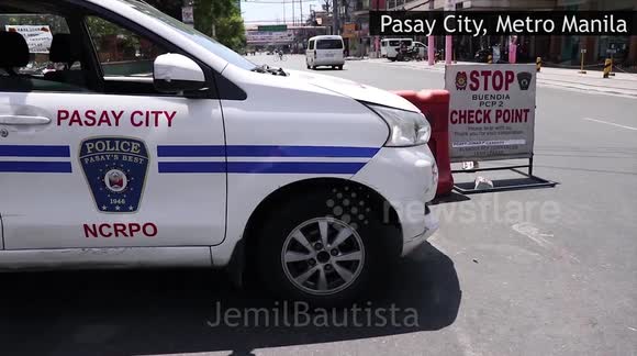 #CoronaVirus Philippines: Police Checkpoint During Enhanced Community ...