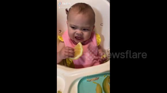 "Yeah!" baby has hilarious reaction to trying lemon for the first time ...