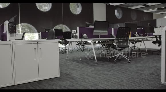 Empty modern office with no people during lockdown covid19 pandemic and ...