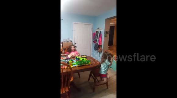 'Alexa shut your mouth!' 2 hilarious kids in Georgia shout at Alexa to ...