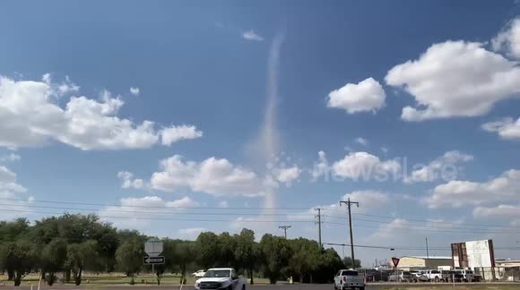 Incredible dust devil spotted in Midland, Texas. Footage captured on ...