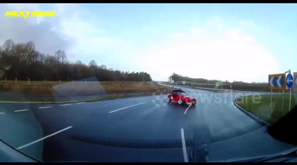 Dashcam captures moment car spin out of control on UK roundabout - Buy ...