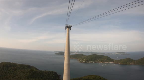The world's longest sea-crossing giant cable car in Vietnam, with ...