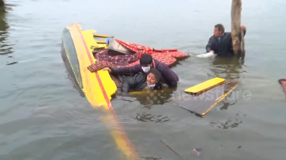 Boat carrying members of India's ruling party capsizes in lake - Buy ...
