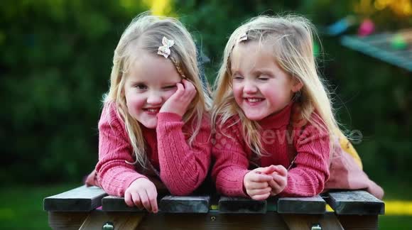 Meet the asymmetrical twins who do everything in opposite ways - Buy ...