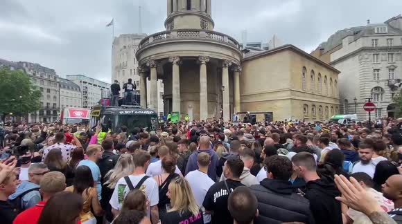 London protest weekend: Hundreds gather at BBC in 'Freedom to Dance ...