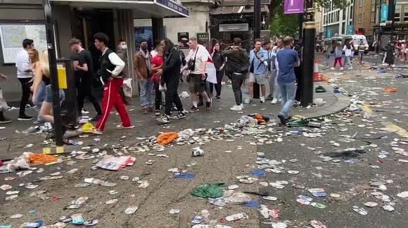 England football fans leave huge amounts of trash on the streets in ...