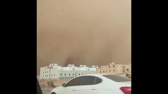 Saudi Arabia: Massive Sandstorm Hits Riyadh - Buy, Sell or Upload Video ...