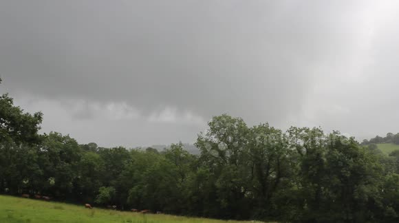 Supercell/Mesocyclone/Tornado Formation, Enniskillen, N. Ireland - July ...