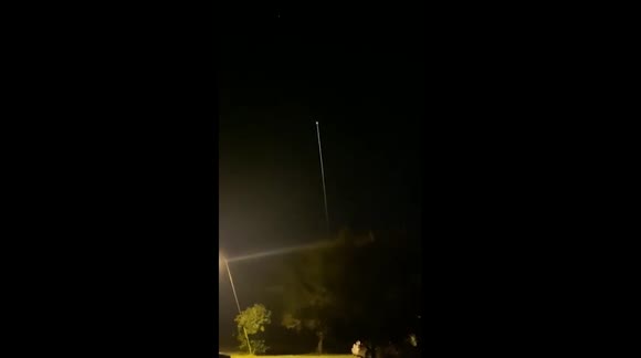 US: SpaceX Dragon Re-Entry Dazzles Across Night Sky 2 - Buy, Sell or ...