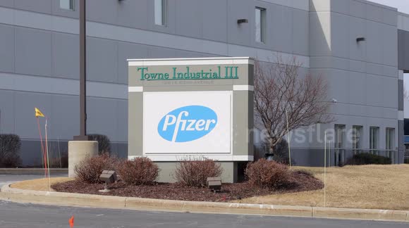 Pfizer Pleasant Prairie wisconsin COVID-19 distribution center for the ...