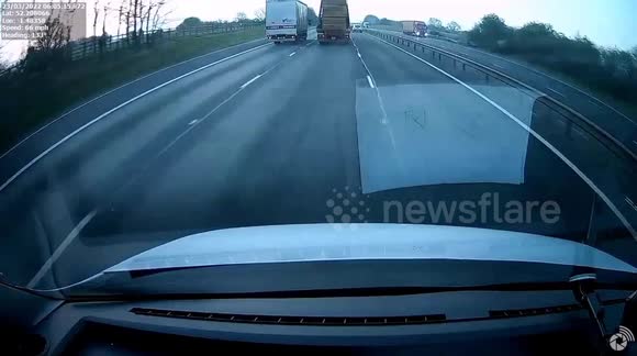 Shocking dashcam footage shows moment van flipped over motorway crash ...
