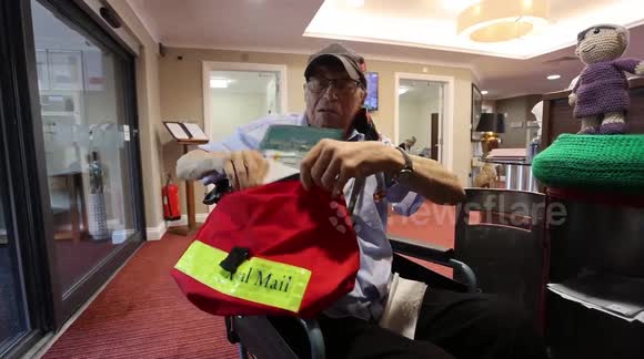 UK postman is still going strong at 93 and is delivering letters to his ...