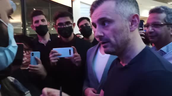 Gary Vee talking about network effects and how it affects business in ...