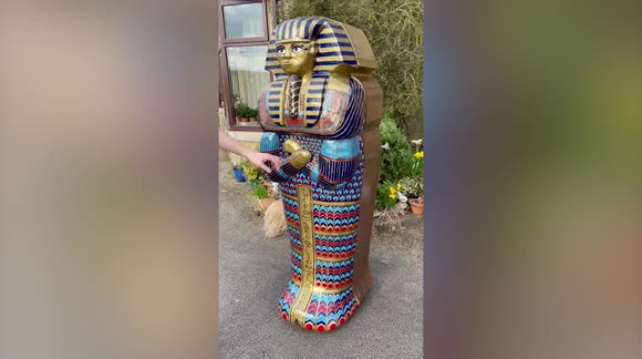 Father and Son's build life-size pharaoh for an Ancient Egypt school ...