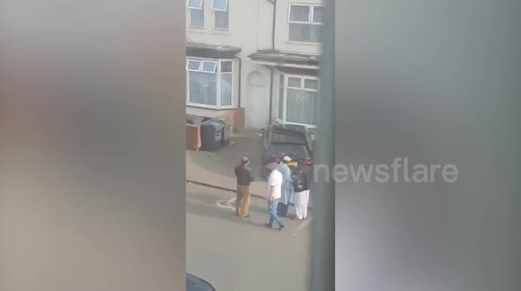 Shocking footage shows Labour councillor embroiled in vicious street ...