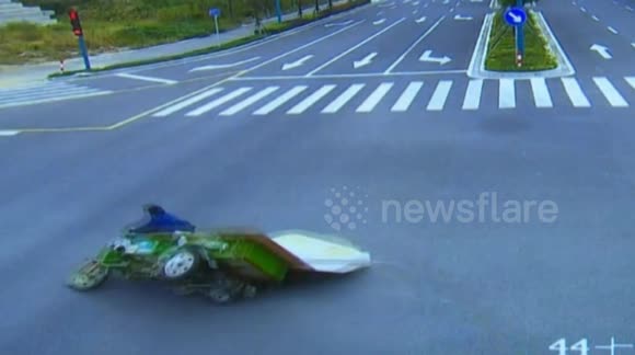 Motor tricycle rider saved by passersby after flipping over - Buy, Sell ...