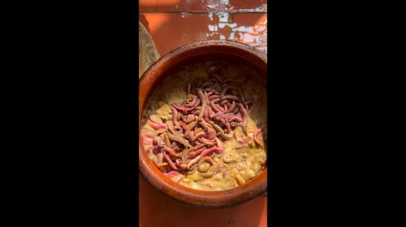 Dare to eat this Vietnamese dish made from boiled sandworms? - Buy ...