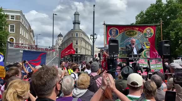 RMT union boss Mick Lynch speaks at a rail workers rally in London ...