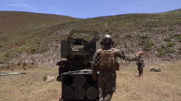 RAW VIDEO: Incredible Footage Shows The Terrifying Power Of Artillery ...