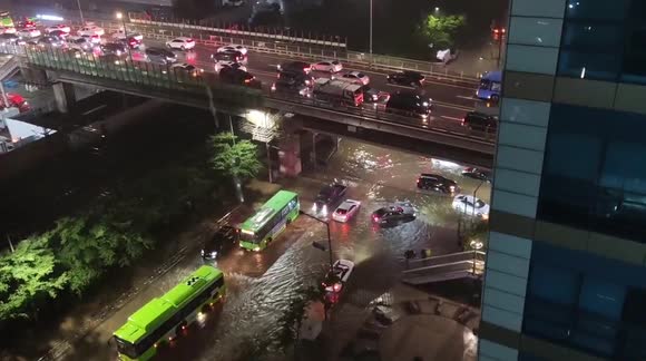 South Korea: Heavy Rain Hits Seoul Capital Area, Flooding And Damage ...