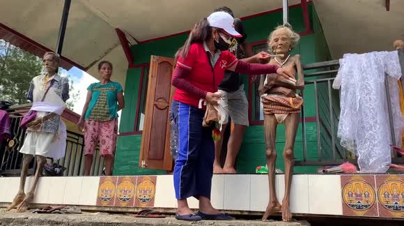 The Living Dead: How The Toraja People Of Indonesia Honor Their ...