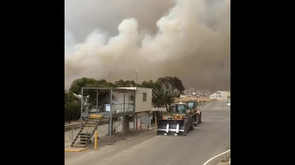 Pinery bush fire South Australia - Buy, Sell or Upload Video Content ...