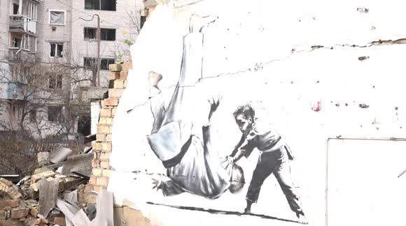Beautiful murals believe to be done by Banksy seen in war-torn Ukraine ...