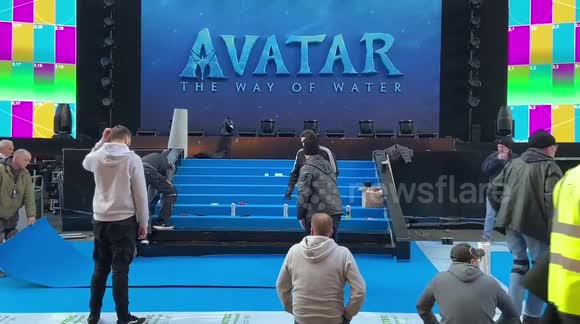 London's Leicester Square prepares for 'Avatar 2' premiere - Buy, Sell ...