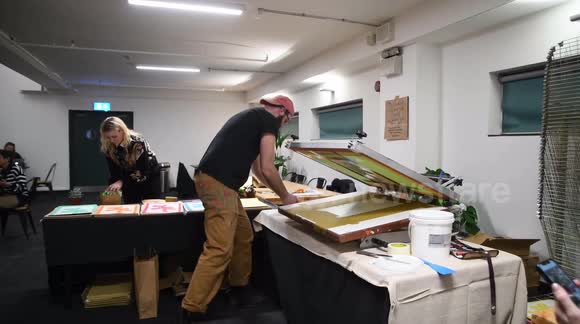 Artist Bench Allen from the Jealous Gallery shows how he scene prints ...