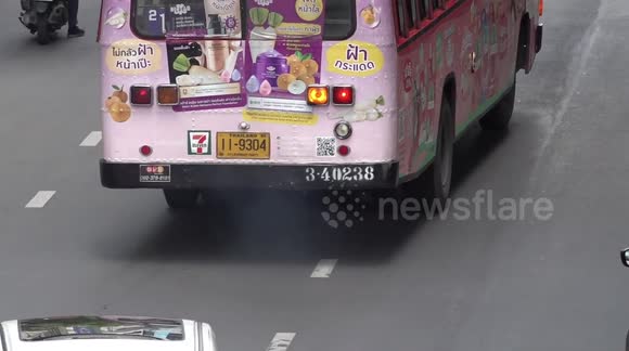 Buses belch out black clouds of fumes as air pollution worsens in ...