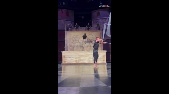 Mexican circus artist's Cube Manipulation game is in a whole different ...