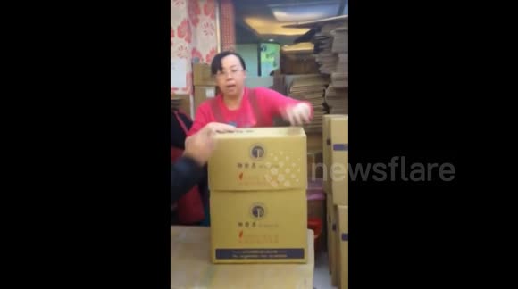 Amazing kung fu used to pack boxes - Buy, Sell or Upload Video Content ...